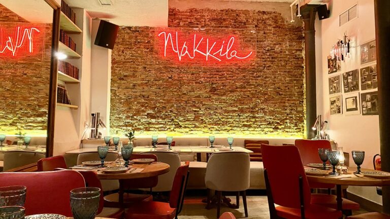 Makkila Fernando VI: Opiniones de su carta y sus precios