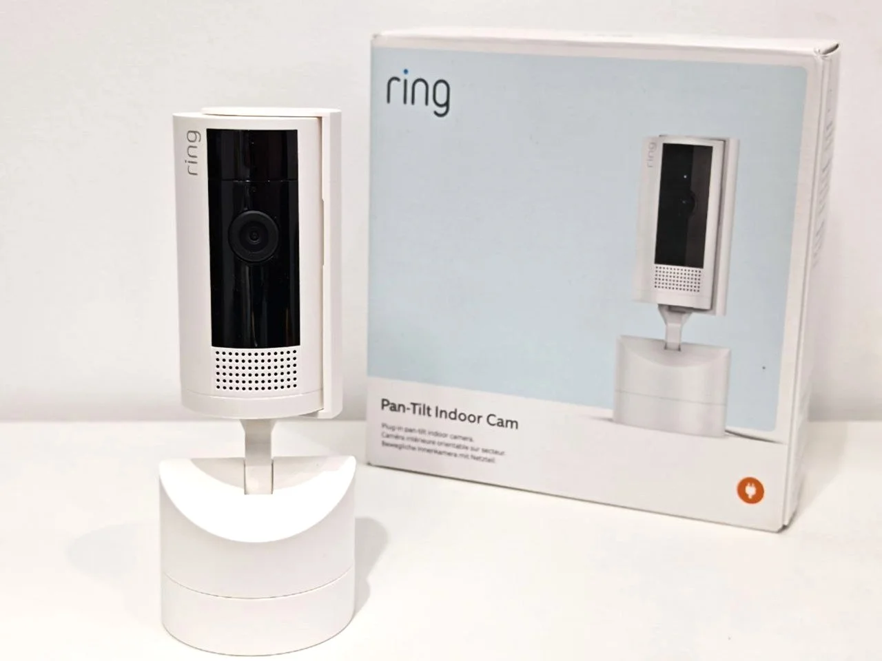 Ring Pan-Tilt Indoor Camera: vigila tu casa mientras estás de viaje